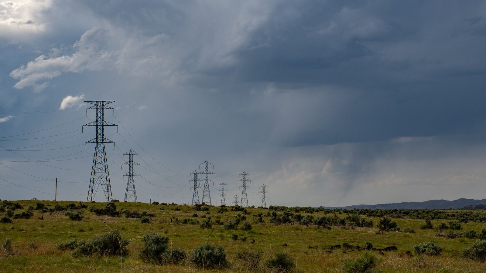 State regulators override Elbert County to clear Xcel's path to take ...